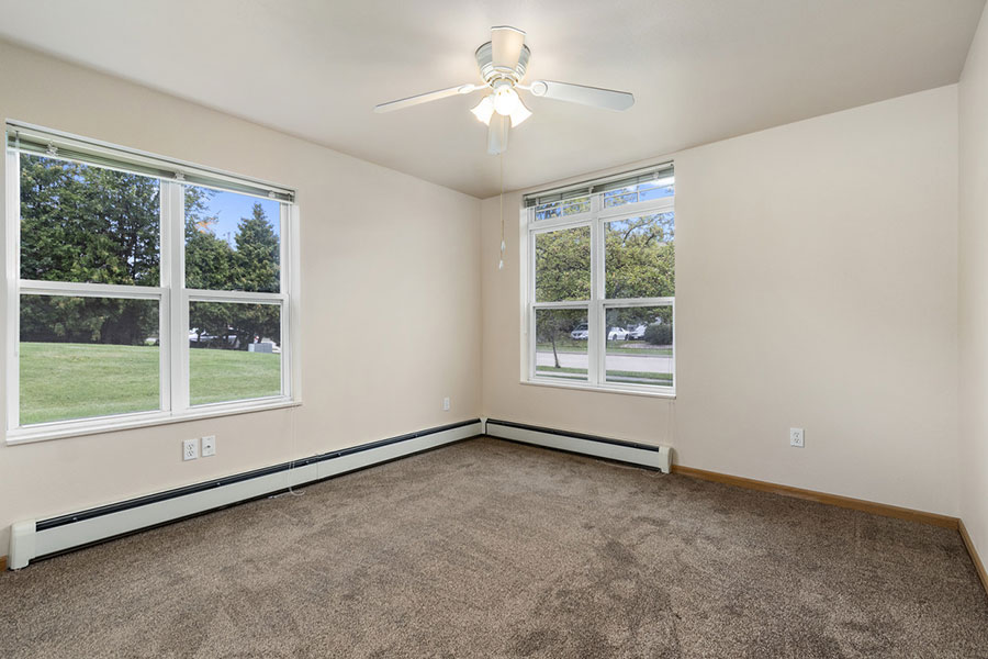 Photo Gallery Lakefront Manor Villas In Oshkosh Wisconsin